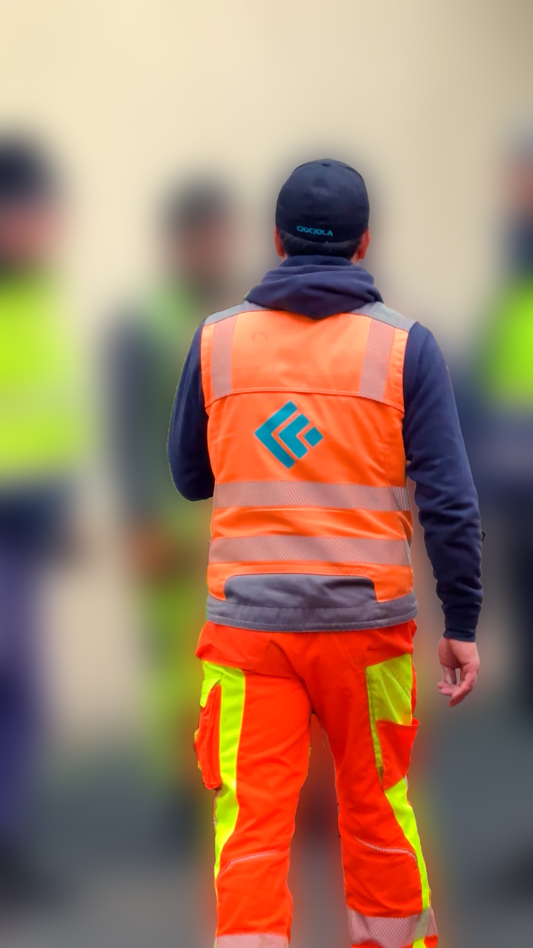📍 Reinarzstraße, Krefeld – mitten im Wohngebiet passiert Zukunft und ...